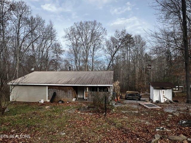 1635 Old Chilhowee Rd, Seymour, TN 37865