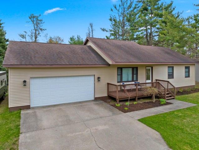 1635 Altorf Strasse, Gaylord, MI 49735