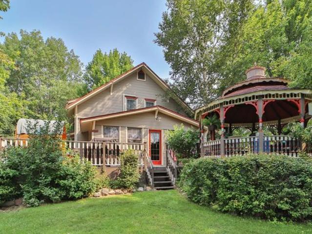 1635 and 1627 E Ponto Lake Rd NW, Backus, MN 56435