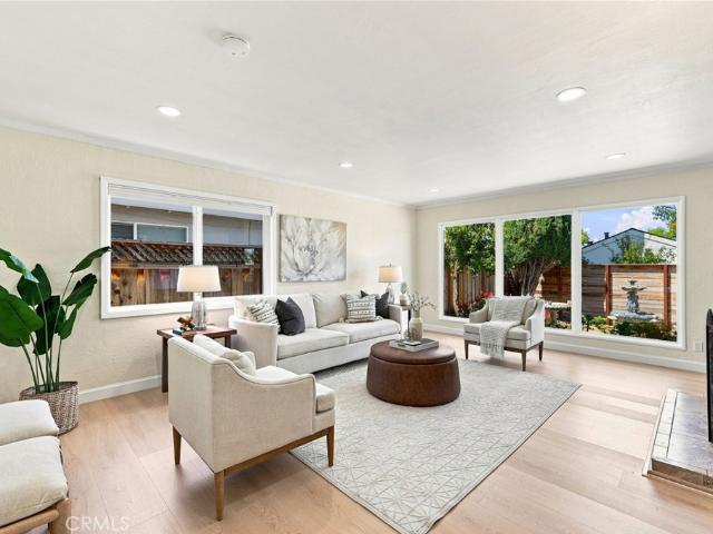 1635 Blossom Hill