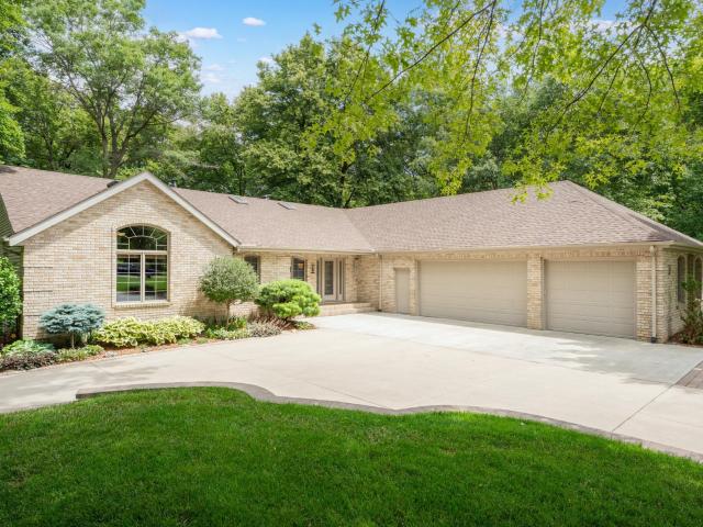 1635 Chippewa Drive NW