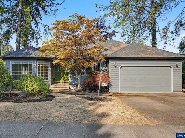 1635 Cinnamon Hill Dr SE, Salem, OR 97306