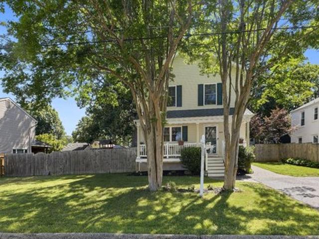 1635 Fairhill Dr, Edgewater, MD 21037