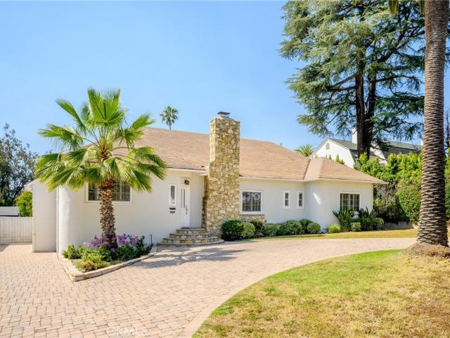 1635 Grandview Ave, Glendale, CA 91201 | MLS #GD26076 | Compass