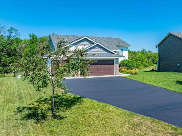 1635 Hidden Trail