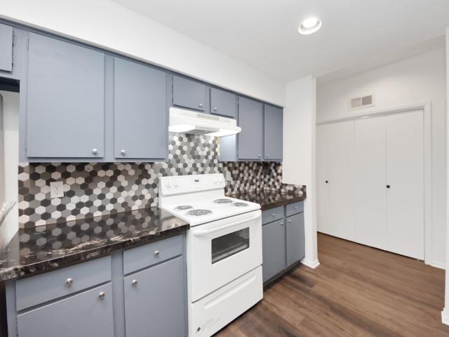 1635 Prairie Mark Lane