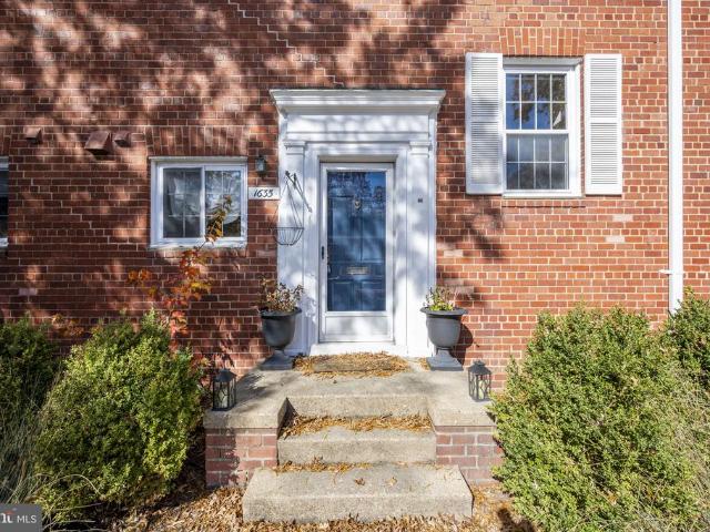 1635 Ripon Place