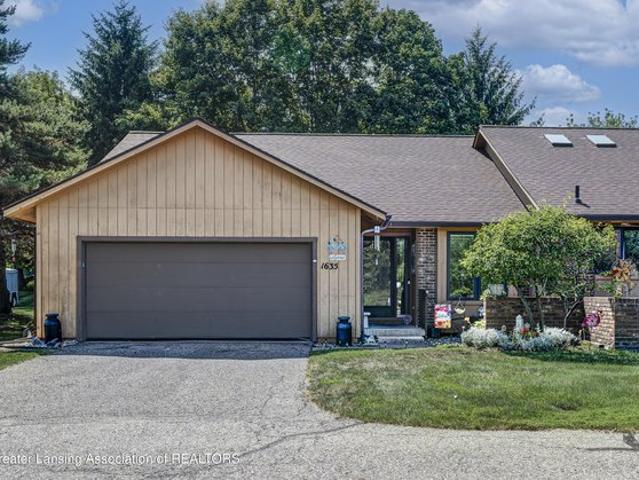1635 Willow Creek Dr, Lansing, MI 48917