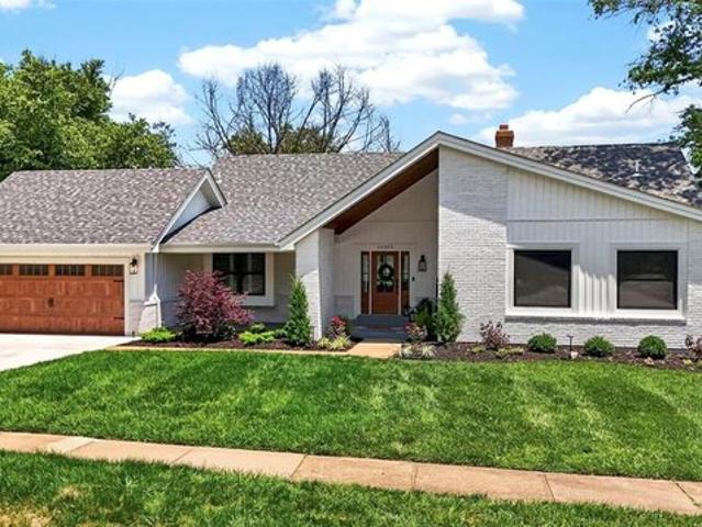 16365 Peppermill Dr, Wildwood, MO 63005