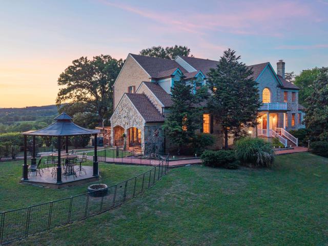 1636 milton rd