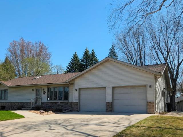 1636 N 4th Street