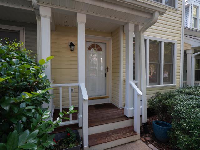 1636 Claiborne Court