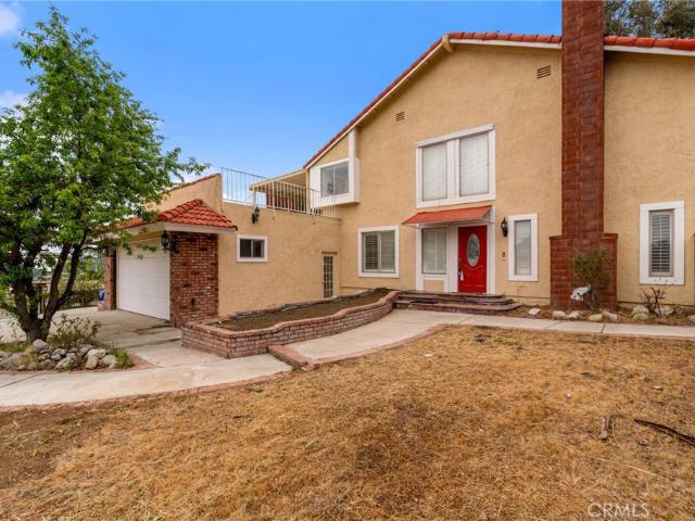 1636 Devore