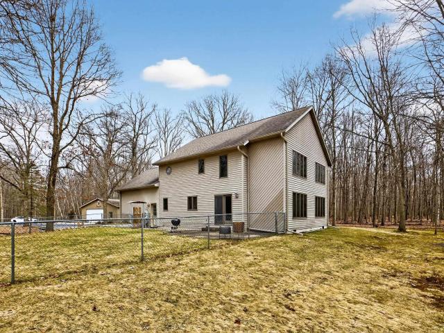 1636 E Siebert Road