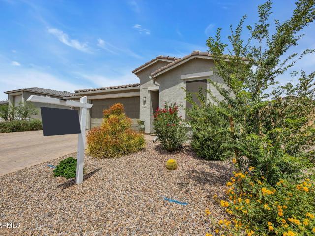 1636 e walter drive