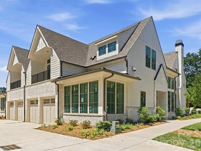 1636 Ferncliff Rd, Charlotte, NC 28211