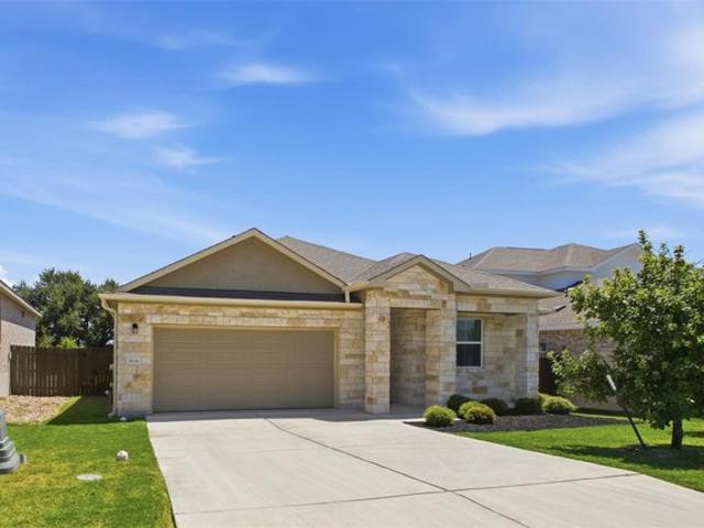 1636 Flying Horseshoe Bnd, Georgetown, TX 78628