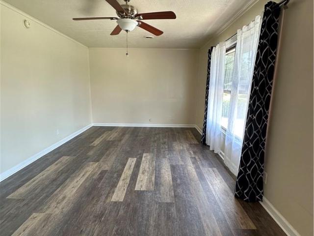 1636 King William RD