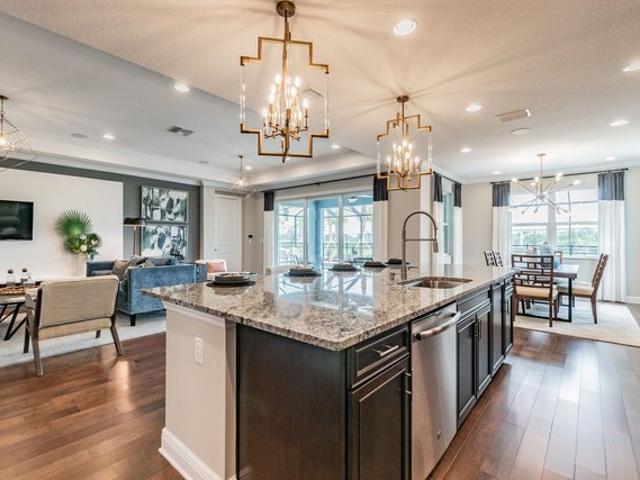 1636 Lugano Cir, Nokomis, FL 34275