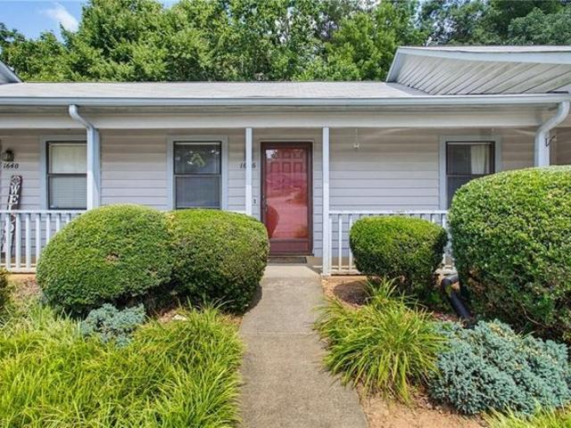 1636 Windsong Ct, Winston Salem, NC 27127