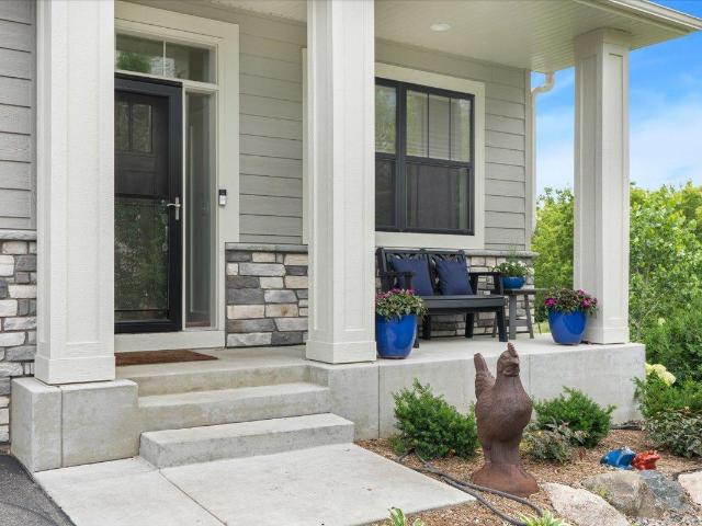 16377 Glory Lane