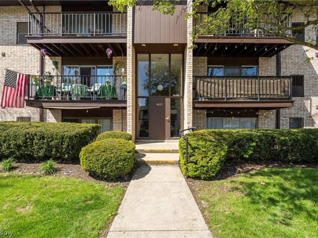 16375 Heather Ln Unit F104, Middleburg Heights, OH 44130