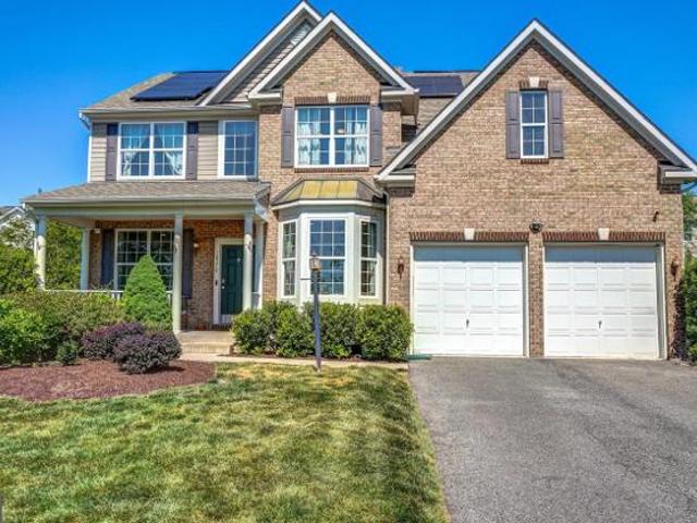 16378 Kramer Estate Dr, Woodbridge, VA 22191