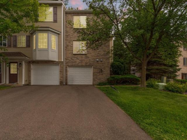 16379 Timber Crest Dr SE, Prior Lake, MN 55372