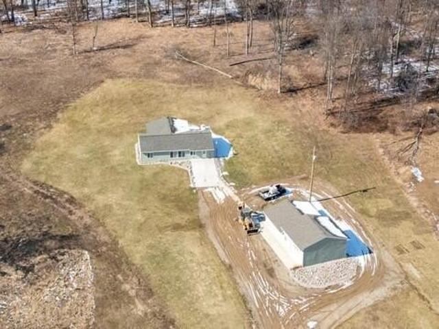 1637 N State Rd, Ionia, MI 48846