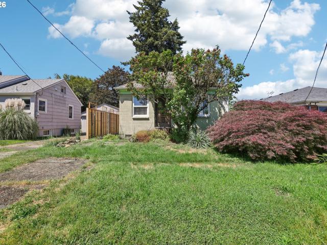 1637 NE 75TH AVE