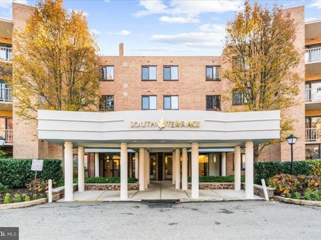 1637 Oakwood Dr Unit 405, Penn Valley, PA 19072
