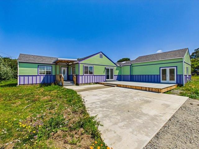 1637 Ocean Dr, McKinleyville, CA 95519