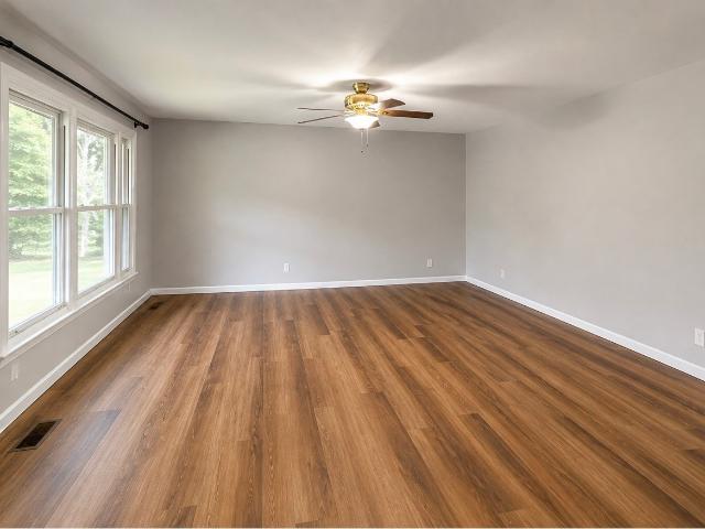 1637 Ogburn Chapel Rd