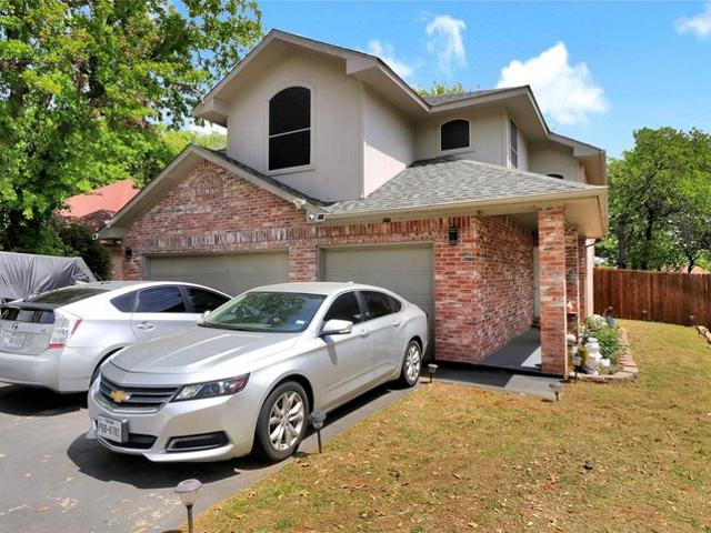 1637 Arbor Ridge Dr, Fort Worth, TX 76112