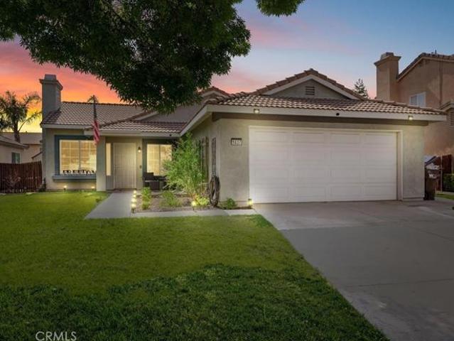 1637 Quail Summit Dr, Beaumont, CA 92223