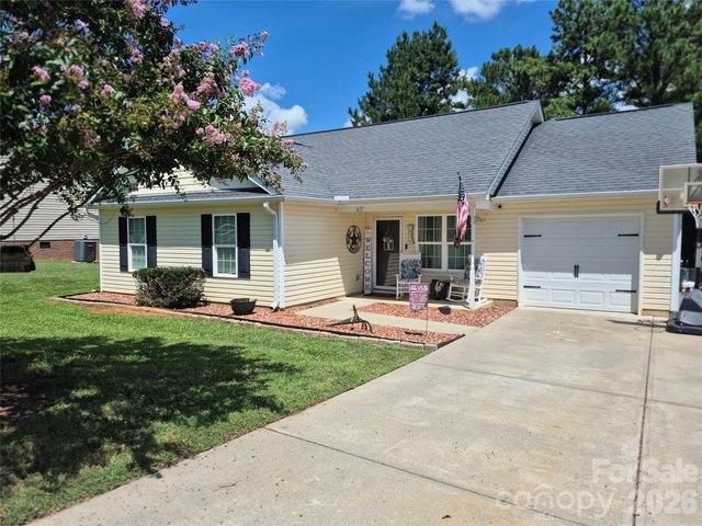 1637 Riverview Rd, Lincolnton, NC 28092