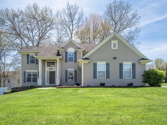 1637 Tanager Ln, Kalamazoo, MI 49009