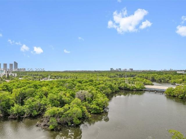 16385 Biscayne Blvd Unit 1020, North Miami Beach, FL 33160