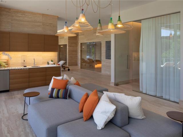 16385 Biscayne Blvd, Unit 1615, North Miami Beach, FL 33160 | MLS #A12031