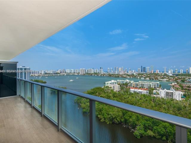 16385 Biscayne Blvd, Unit 2118, North Miami Beach, FL 33160 | MLS #A11864