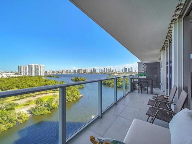 16385 Biscayne Blvd #1104, North Miami Beach, FL 33160