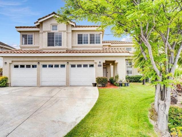 16385 Sun Summit Dr, Riverside, CA 92503