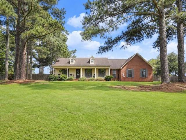 1638 Enzor Rd, Troy, AL 36079