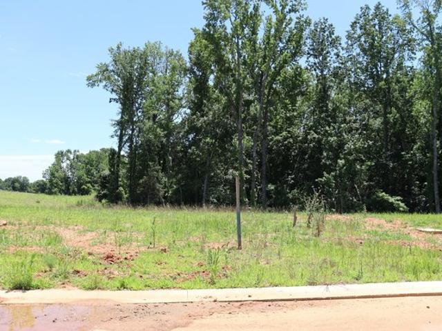 1638 Hidden Creek Trl, Clarksville, TN 37043