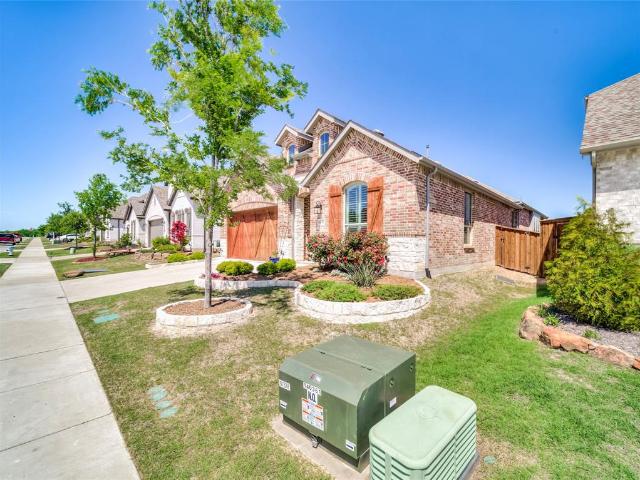 1638 Snowdrop Drive