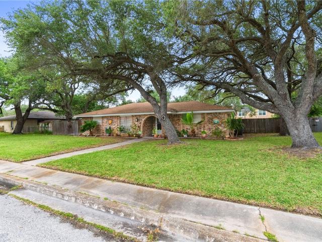 1638 W Palm Drive