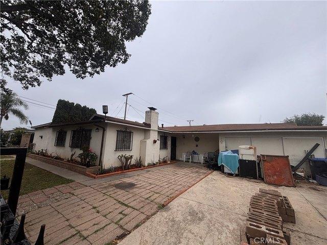 1638 W Pine St, Santa Ana, CA 92703