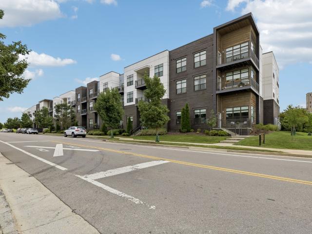 1638 54th Ave N # 101