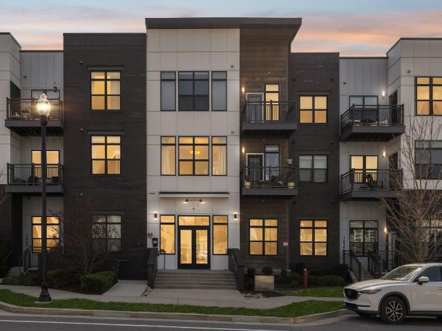 1638 54th Ave N, Unit 202, Nashville, TN 37209 | MLS #3158 | Compass