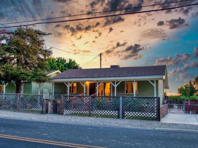1639 Alpine Rd, Stockton, CA 95215 | MLS #225094